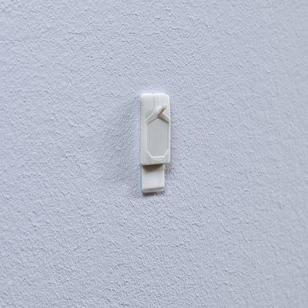 Clavo adhesivo para pared 0.5kg x 2 unidades Tesa - Promart