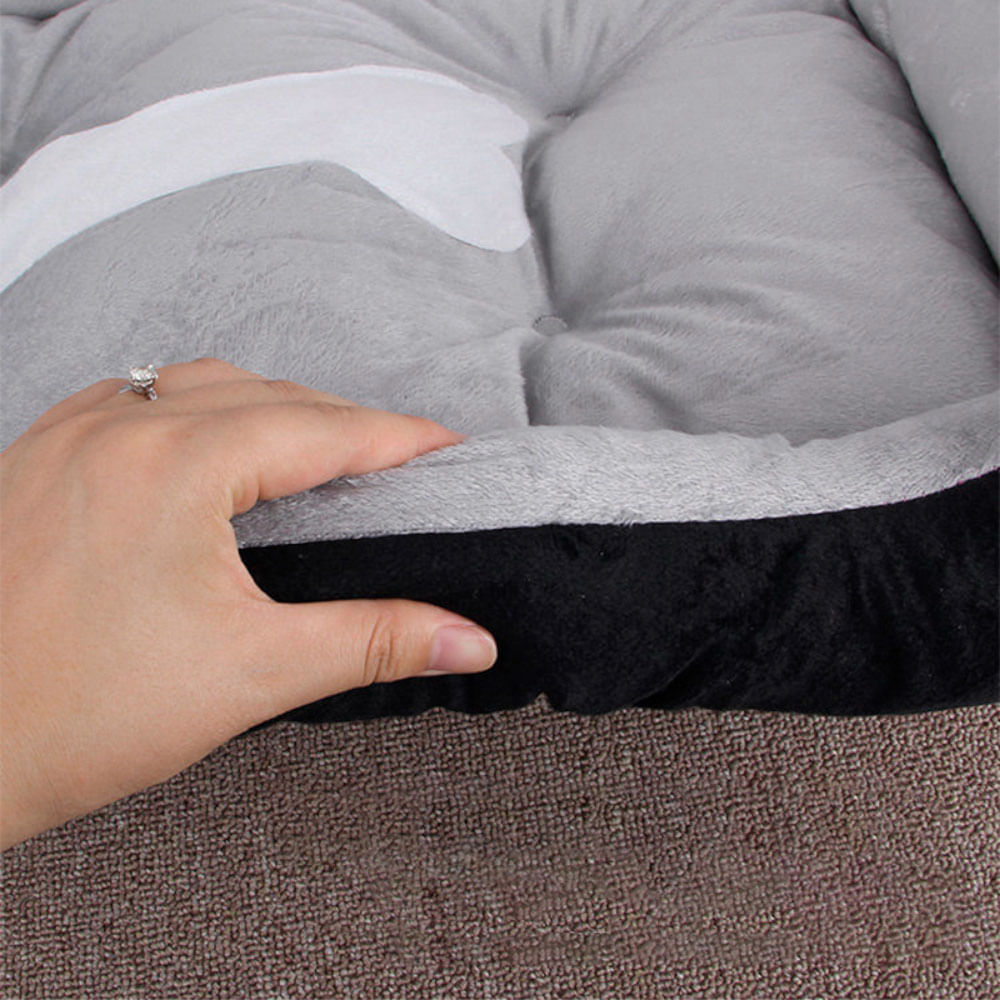 Cama rectangular 60x45cm negro para perro/gato - Promart