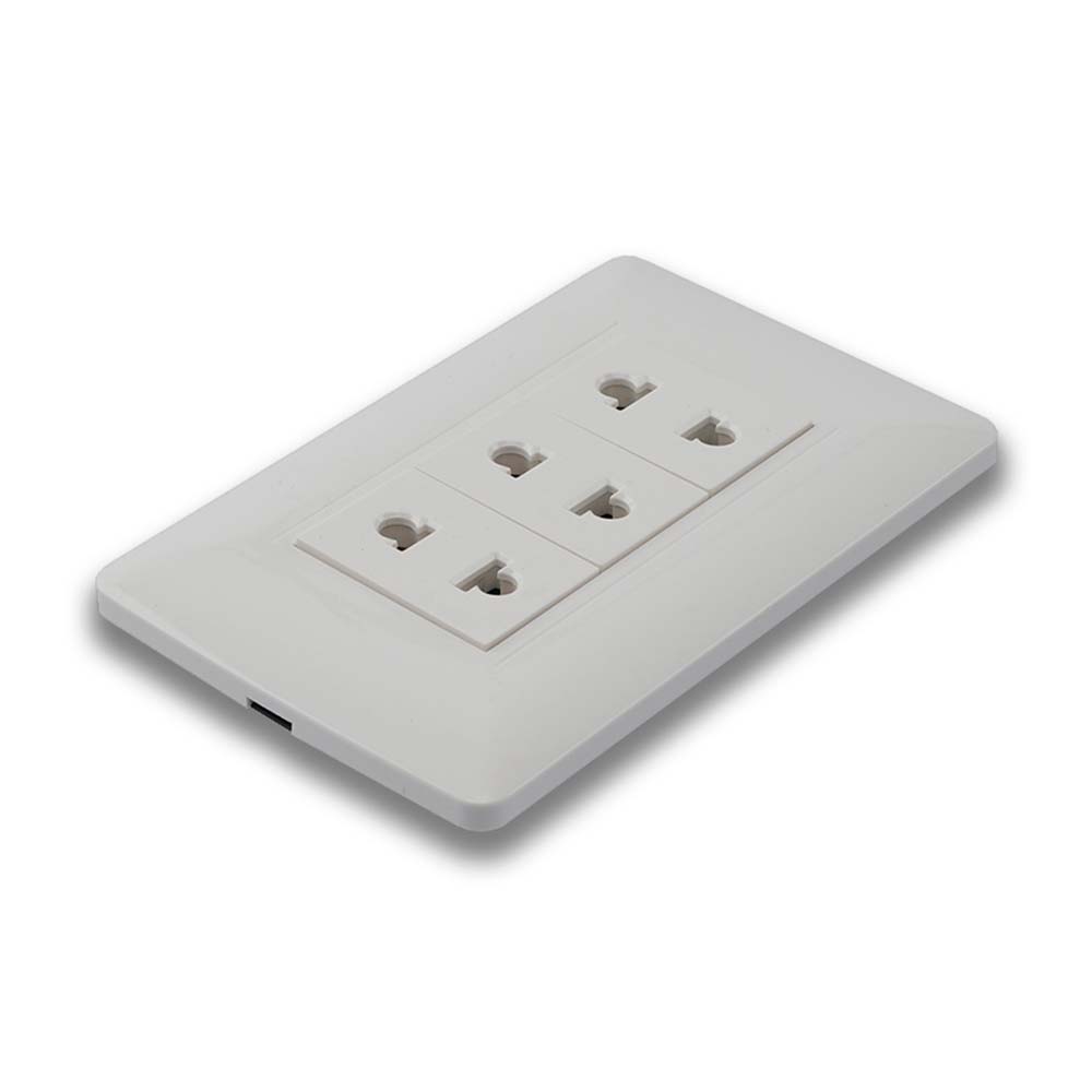 Tomacorriente Essential Triple Universal Blanco Orange - Promart