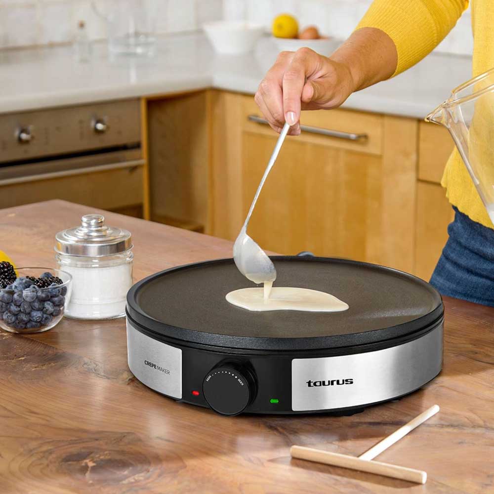 Crepera Taurus S164 con Placa Antiadherente 1200W - Promart