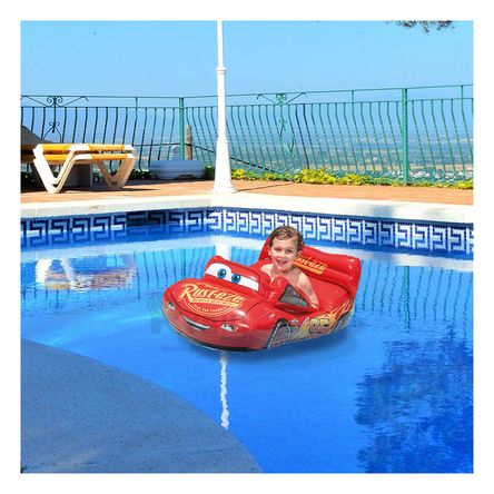 Agradable Flotador Rojo de Modelo Cars - Promart