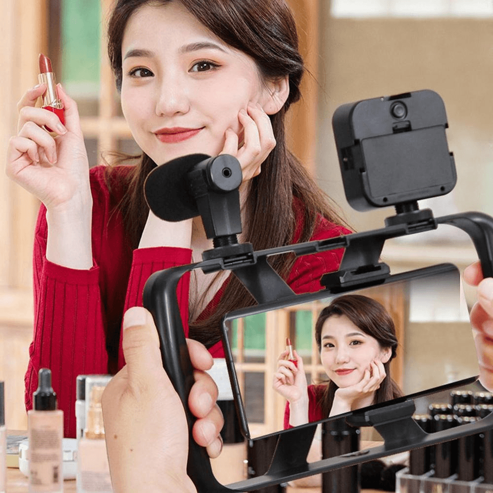 Kit de Grabación Vlogger Mini Tripode Micrófono Control Luz Led - Promart