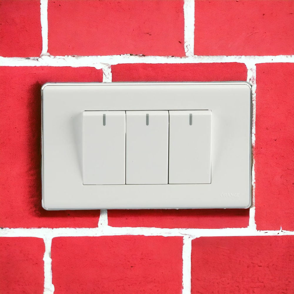 Interruptor Triple Deco Orange - Promart