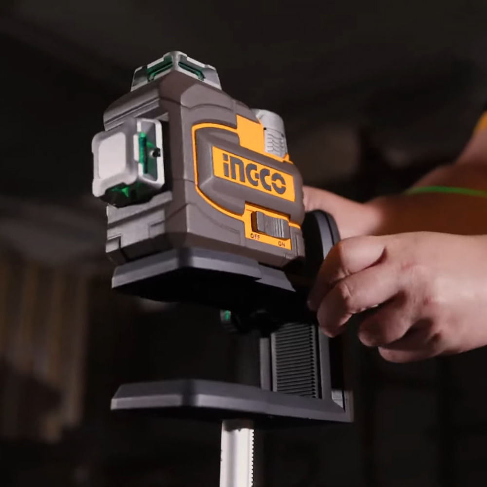 NIVEL LASER 12 LÍNEAS VERDE INGCO 35M 360 GRADOS 3D 1 BATERÍA HLL301201 ...
